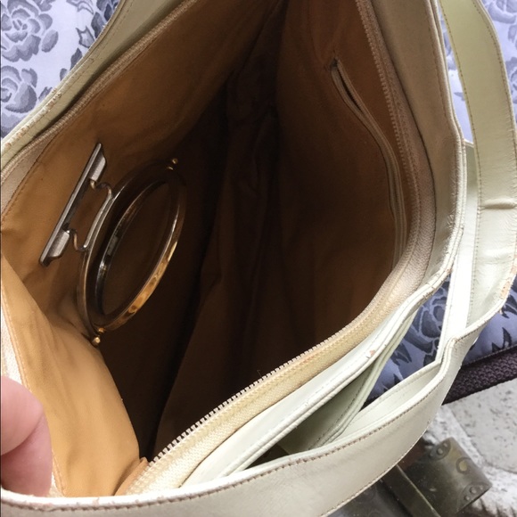 Lou Taylor | Bags | Vintage Lou Taylor Pocket Book Purse In Cream ...